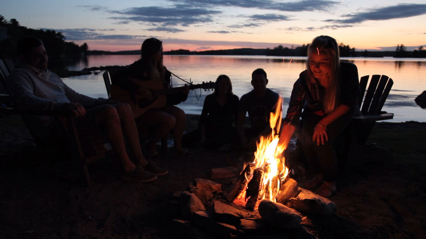 Top 10 Cottage Campfire Songs | Campfire Collective